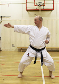 Kanzenki Shotokan Karate Kata - Tekki Shodan